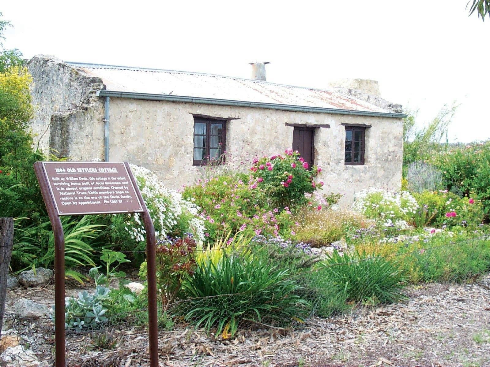 Early Settlers Cottage - Keith - Limestone Coast